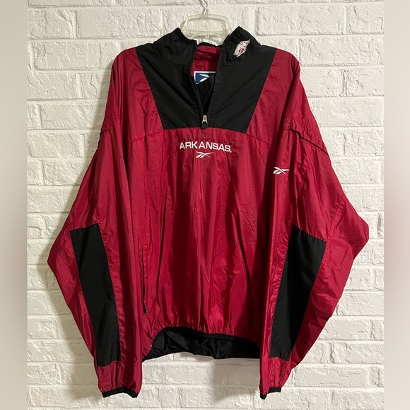 Reebok | Jackets & Coats | Vintage Arkansas Razorbacks Windbreaker ...